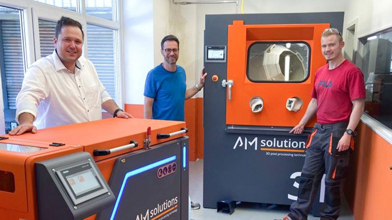 Automated surface smoothing and homogenization of 3D printed plastic and metal components - AM ...